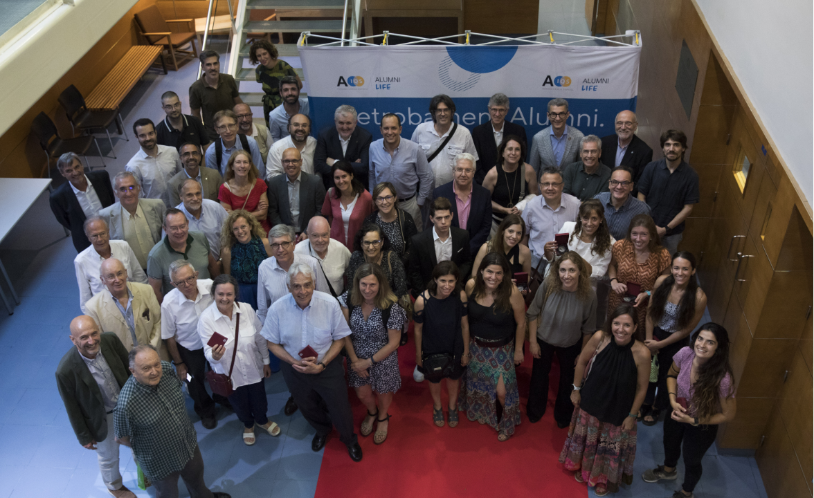 Magazine - AIQS Alumni